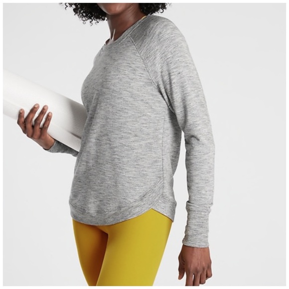 Athleta | Tops | Athleta Beyond Soft Mindset Heather Marled Gray Long ...